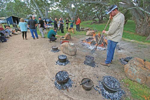 Campfire tips – Caravan World Australia