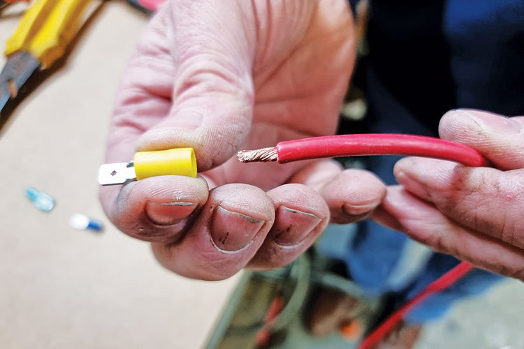 DIY: Practical tips for 12V wiring projects – Caravan World