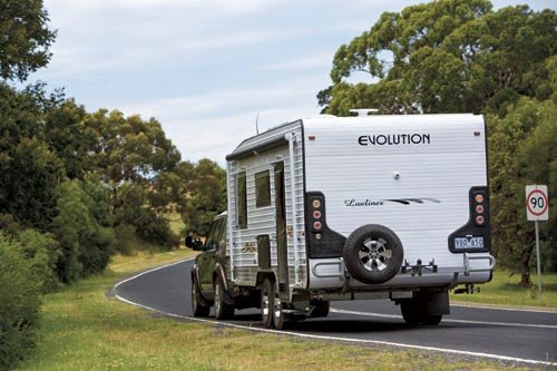 Evolution Luxliner Caravan: 2013 Review – Caravan World Australia